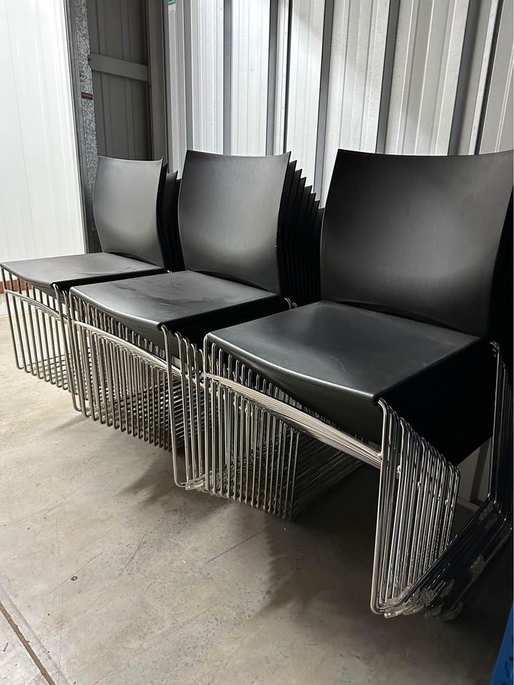 Schiavello Hero stackable sled chairs - Black – Enjoy Seconds