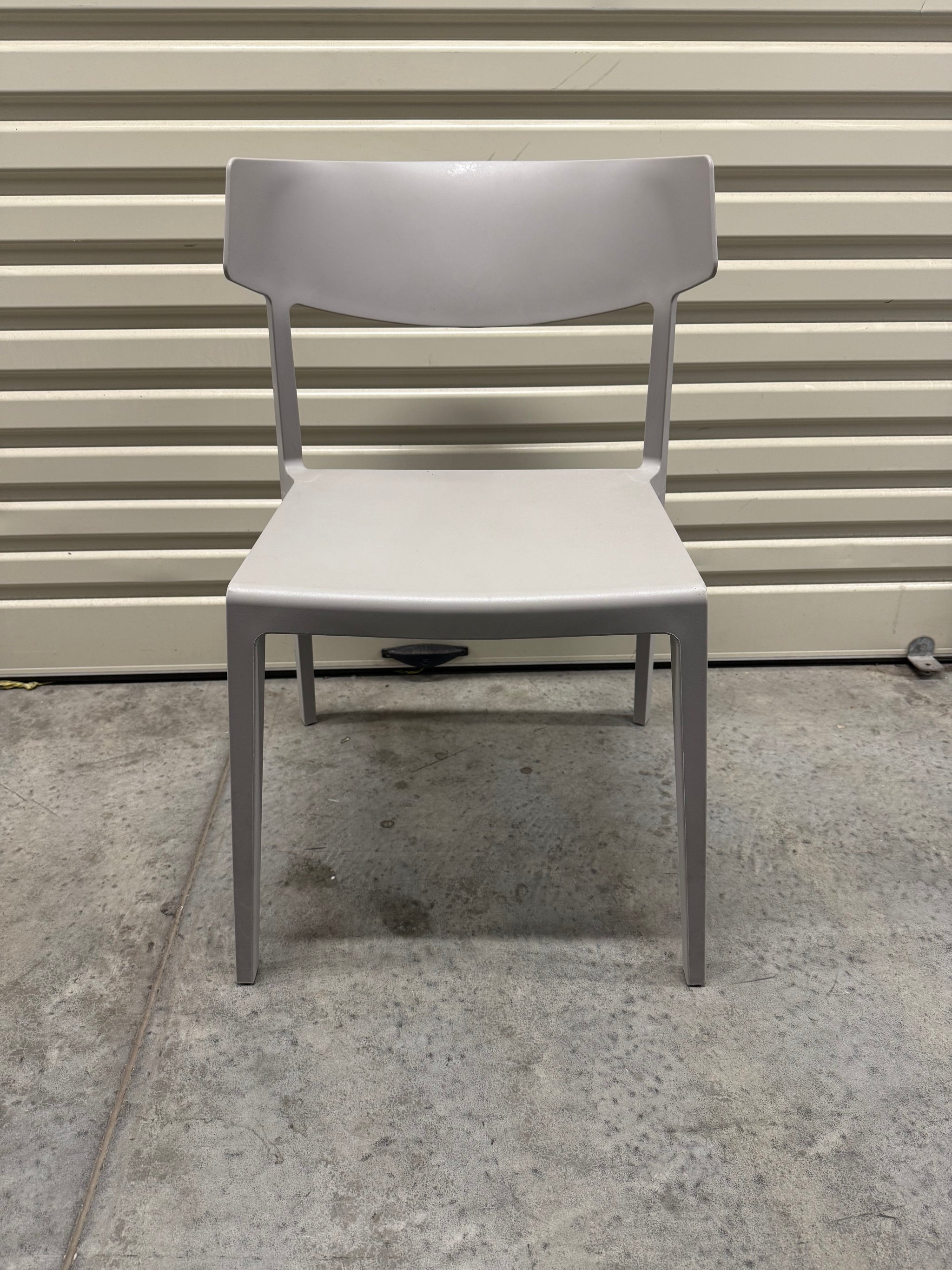 Actiu Wing Chair – Modern Grey