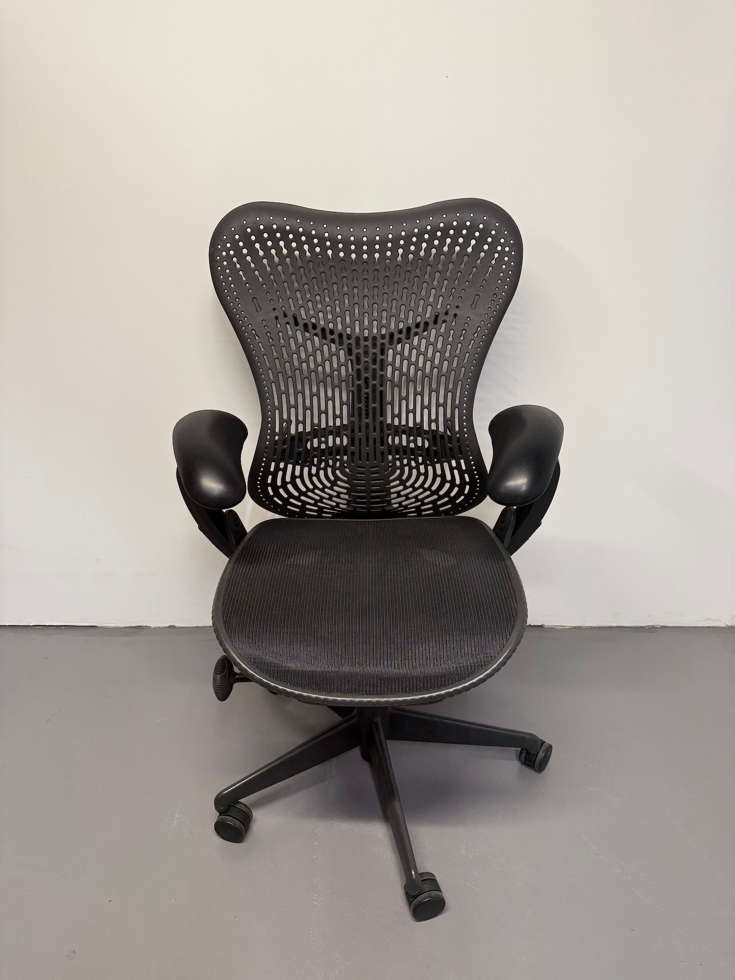 Herman Miller Mirra 1 Office Chair with Armrests - Black/Black - Refur